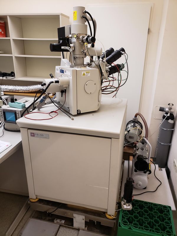 FEI FIB 200 - Microwiki